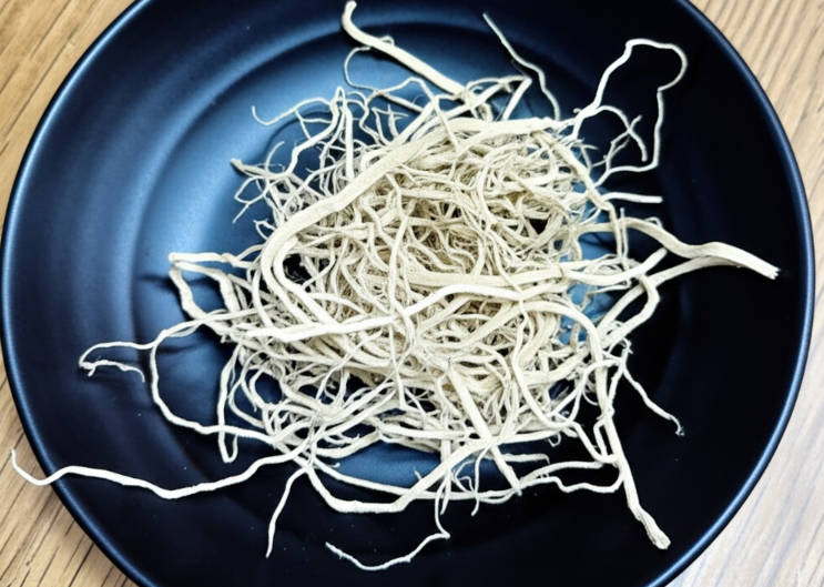 Bamboo Shavings (Zhu Ru) in TCM: Benefits, Uses, and More - Health ...